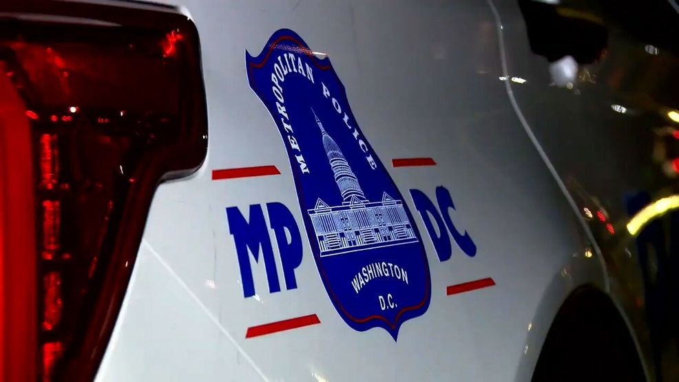 Man shot to death overnight in Southeast DC
