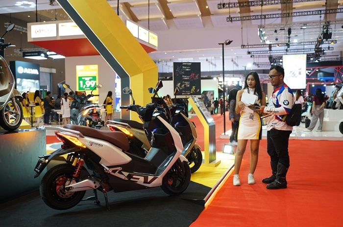 Siap-siap Motor Listrik Baru United E-Motor Rilis di IIMS 2025, Spek ...