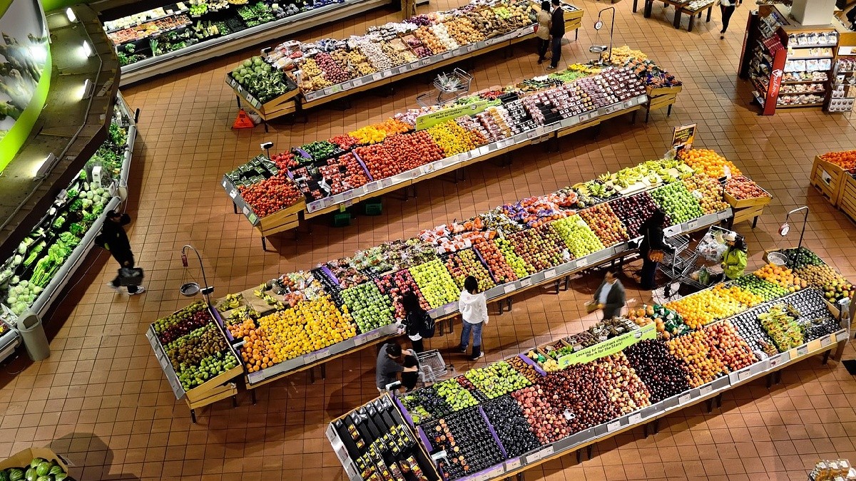 What is Deflation and How It Can Affect Your Personal Economy