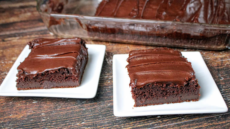 This Is The Perfect Way To Make A Boxed Cake Mix Even Better - The ...
