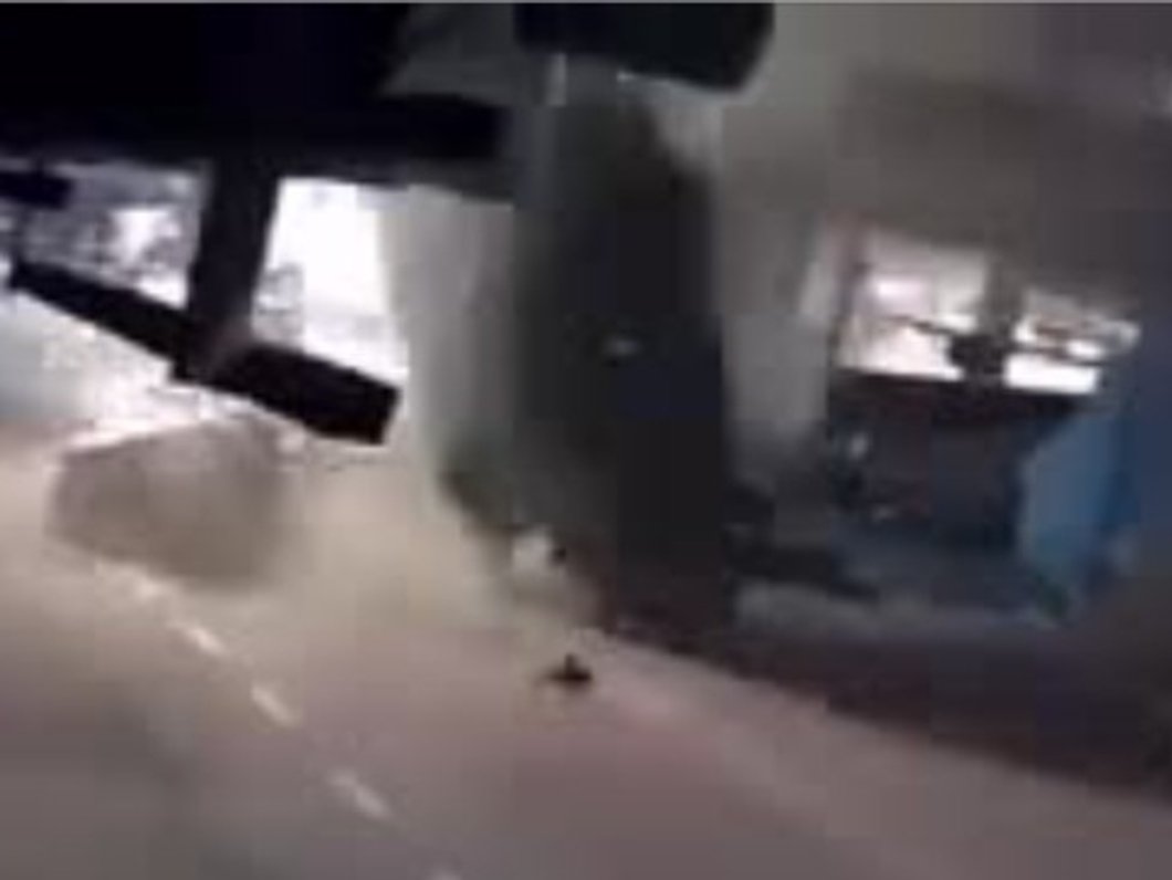 Horror accident: truck and car fall off bridge