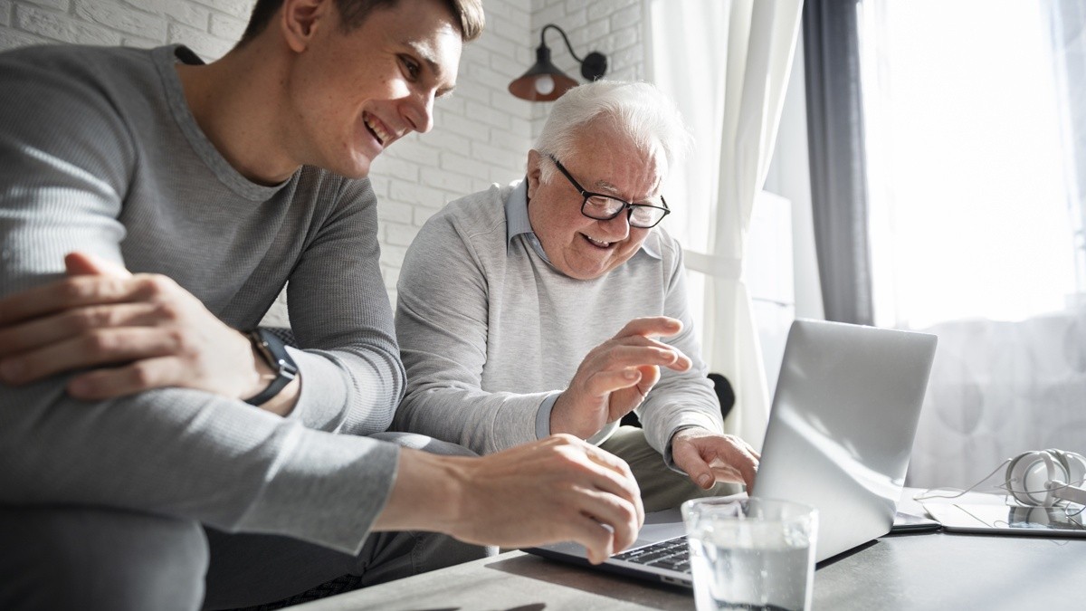 Is the retirement age in the U.S. set to rise? What workers need to know