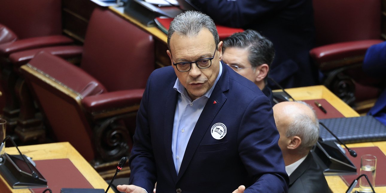Τροπολογία για επαναφορά 13ου και 14ου μισθού στο Δημόσιο κατέθεσε ο ΣΥΡΙΖΑ