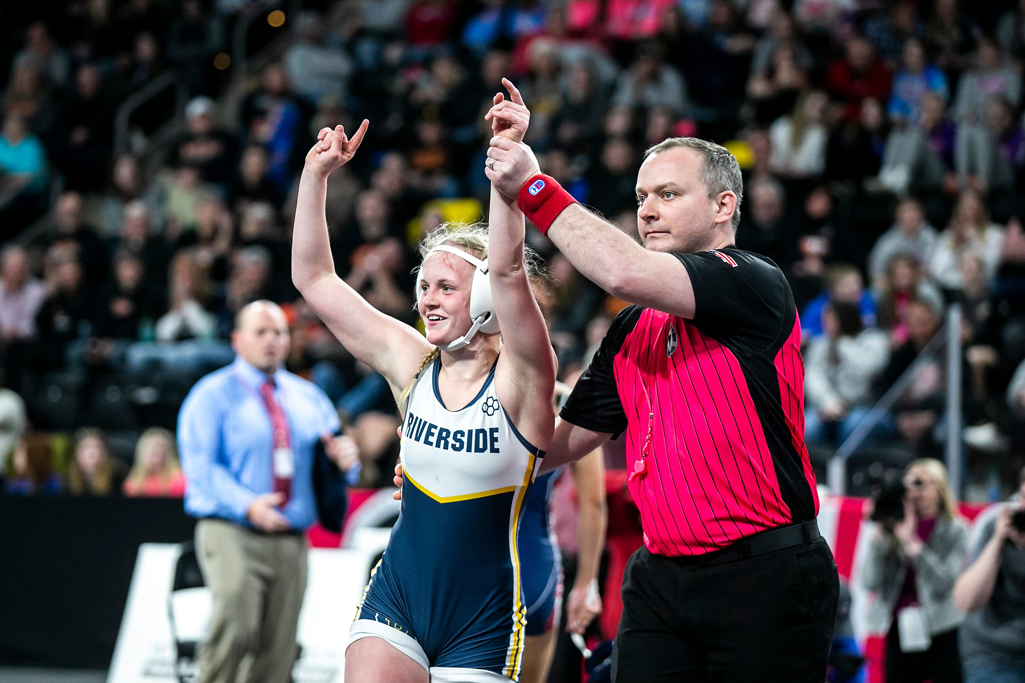 Riverside's Molly Allen is on the verge of making Iowa high school ...