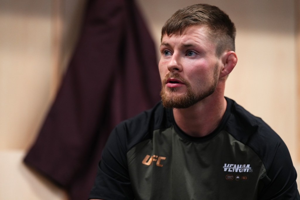 UFC fighter makes pathetic apology for calling Adolf Hitler a ‘good guy’