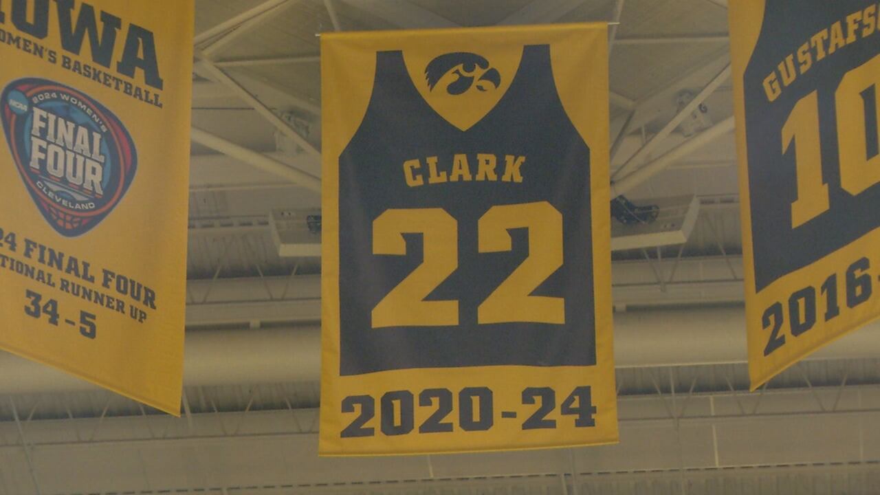 Hawkeyes retire Caitlin Clark’s No. 22 jersey