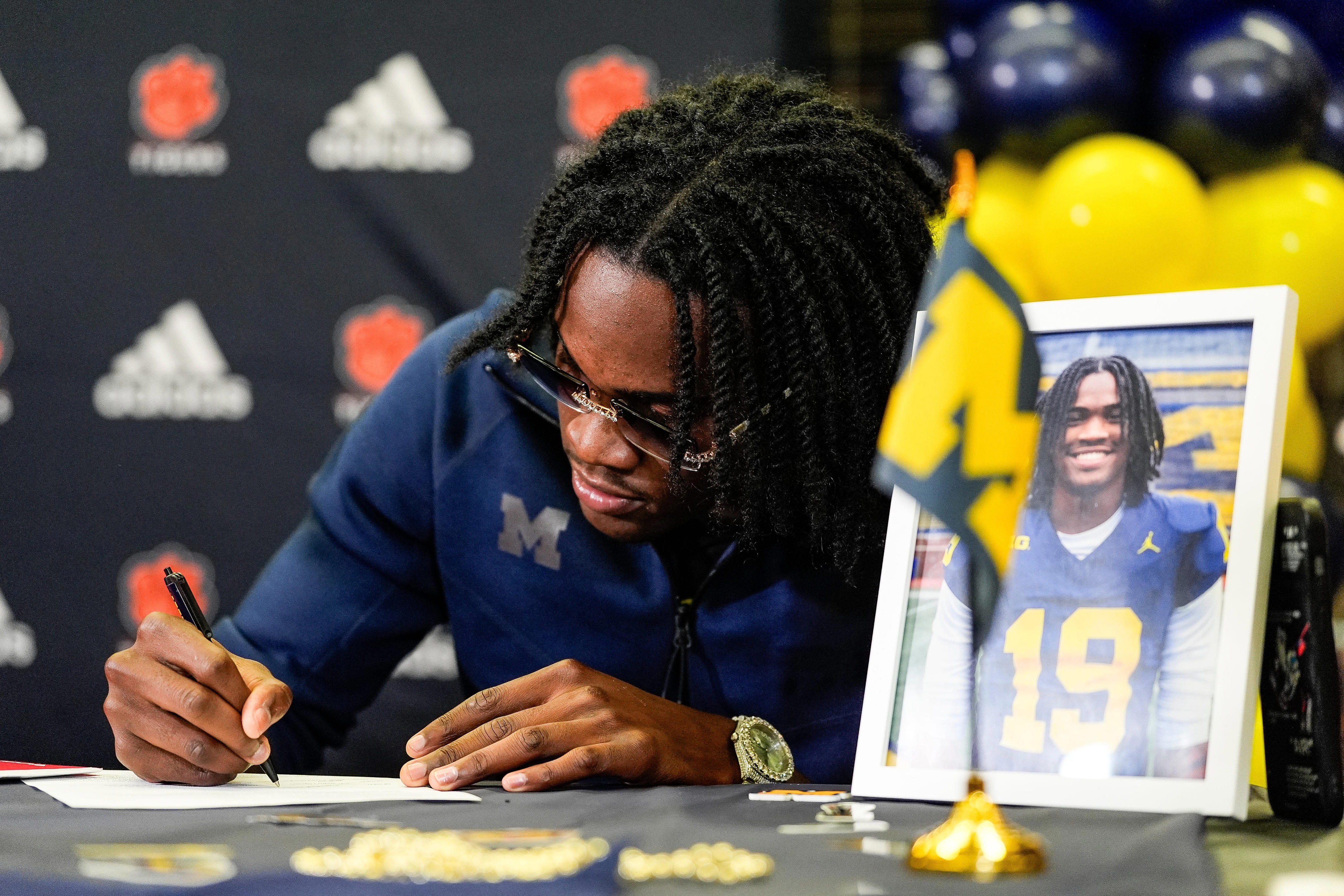 True freshman and Detroit HSSA POY Bryce Underwood named starting ...