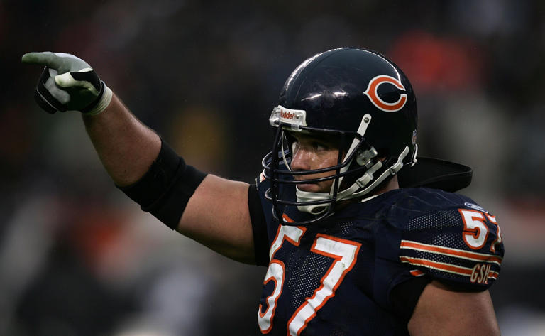 Olin Kreutz stresses importance of Bears' next offensive line coach