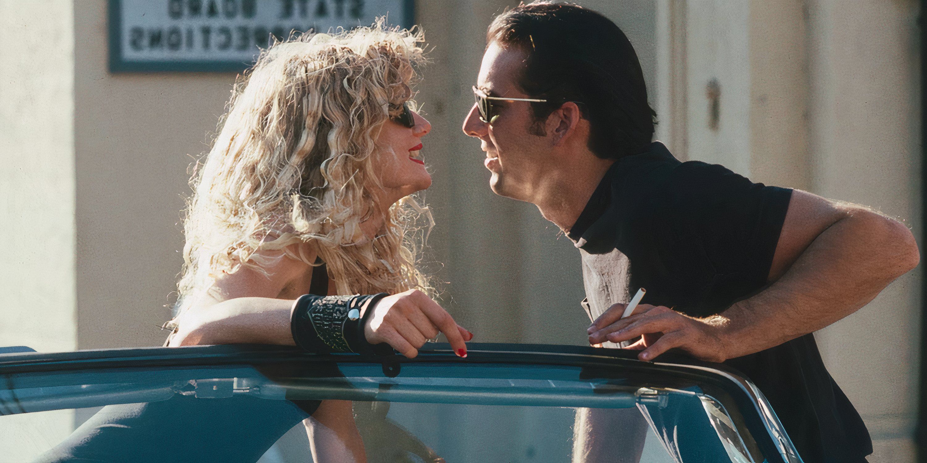 David Lynch Tapped Nic Cage for This Wild 35-Year-Old Crime Flick (& It's 1 of Lynch's Best Films)