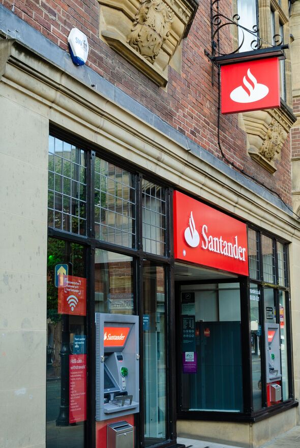 Two-day warning issued as Santander ends £150 handout