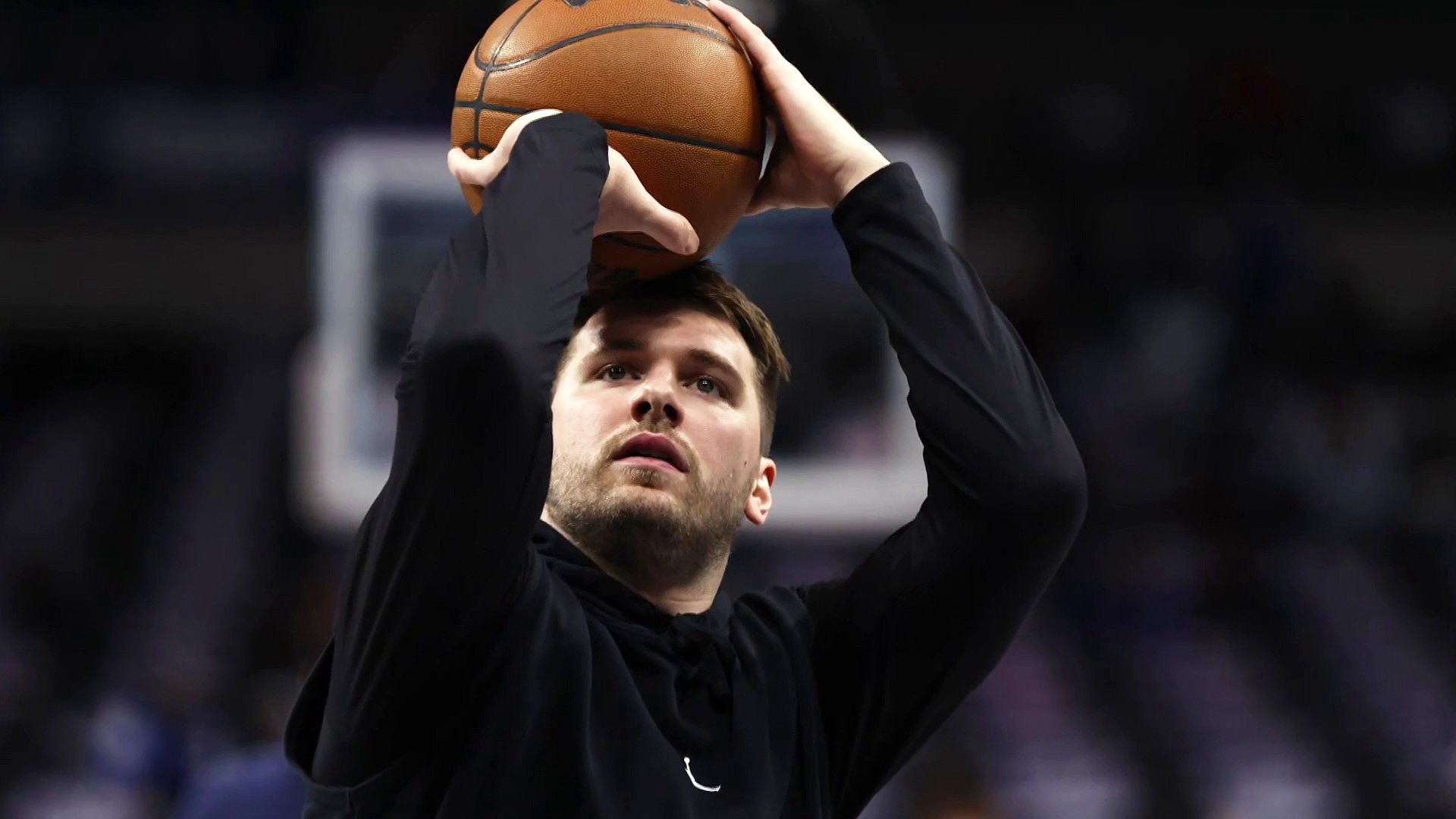 Luka Dončić trade to Lakers sends shock waves through NBA