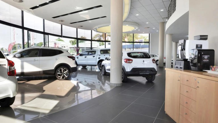 South Africa’s automotive industry surpasses pre-pandemic vehicle sales ...