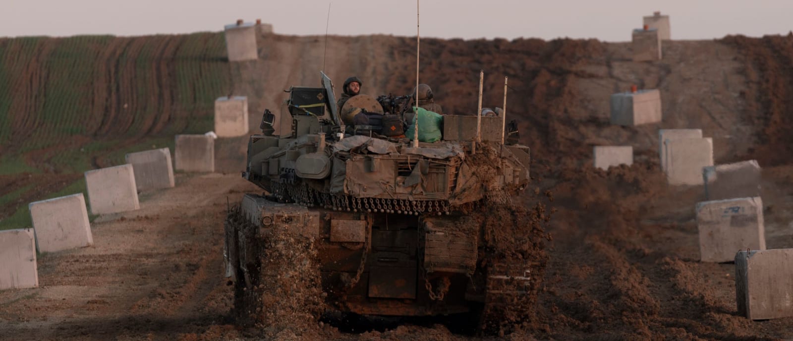 FACT CHECK: Image Claims To Show Israeli Tank Modified Into A Fruit ...