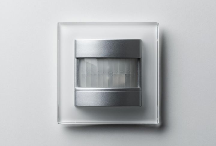 20 Simple Ways To Make Your Home Feel Safe Without Tech