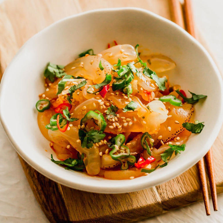 Cold Sesame Jellyfish Salad