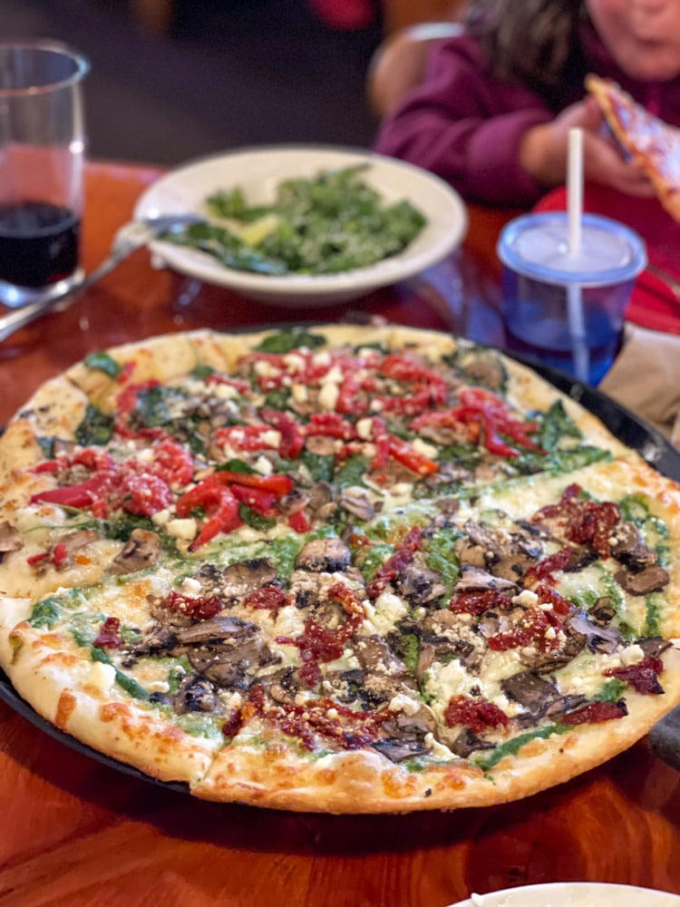 Anchorage Uncovered: Top Things to Do, Places to Stay & Fantastic Eats