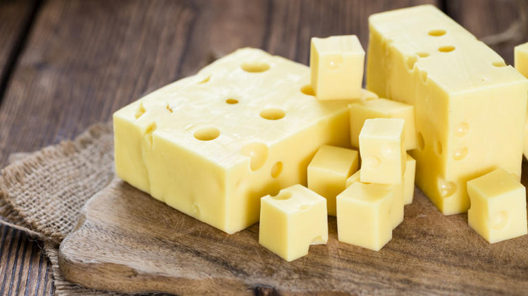 15 Absolute Best High-Protein Cheeses To Try Right Now