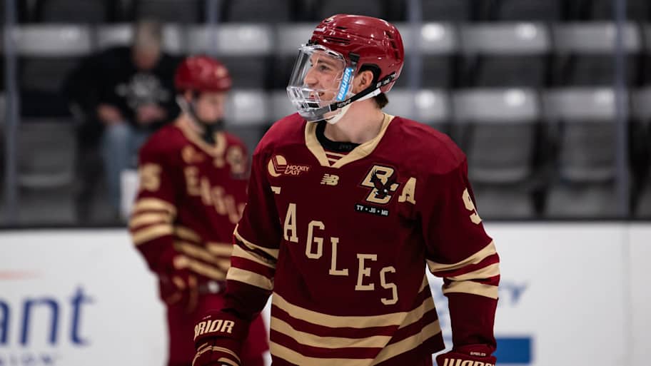 Boston College’s Ryan Leonard Wins Weekly Hockey East Award