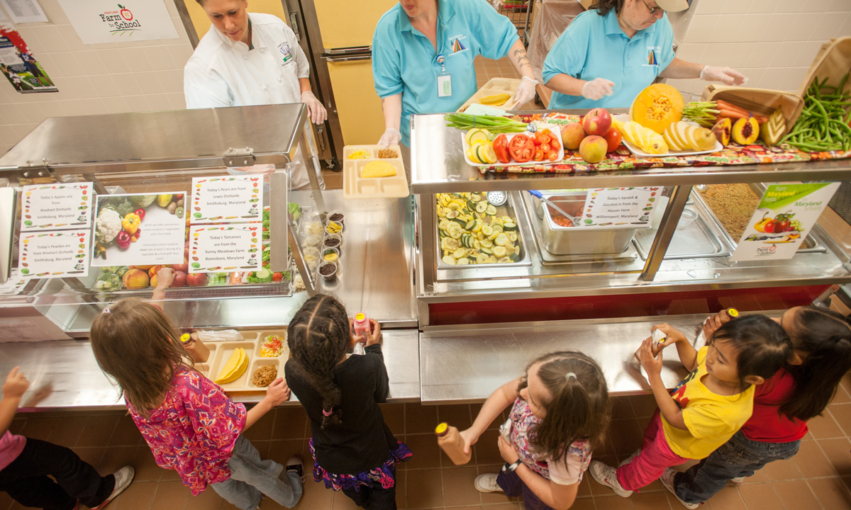Sanders Announces New Farm-to-Table Meal Program for Arkansas Schools