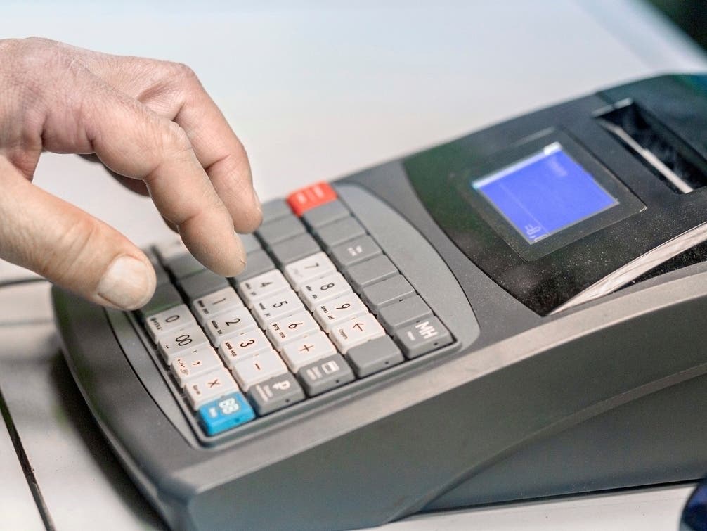 Man Pleads Guilty To Tax Evasion, Ran Vape Shop In Marlborough