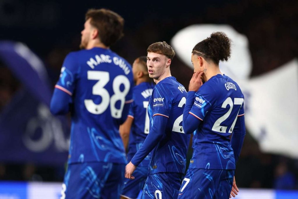 Chelsea käänsi derbyn nimiinsä – voittomaalissa onni mukana