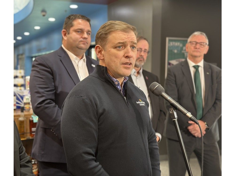 NL orders American alcohol from liquor stores amid tariff war with Trump