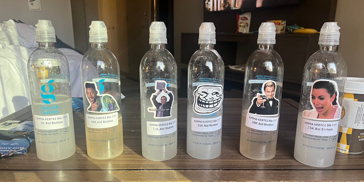 This Elite Marathoner’s Secret Weapon? Memes—and Kim Kardashian