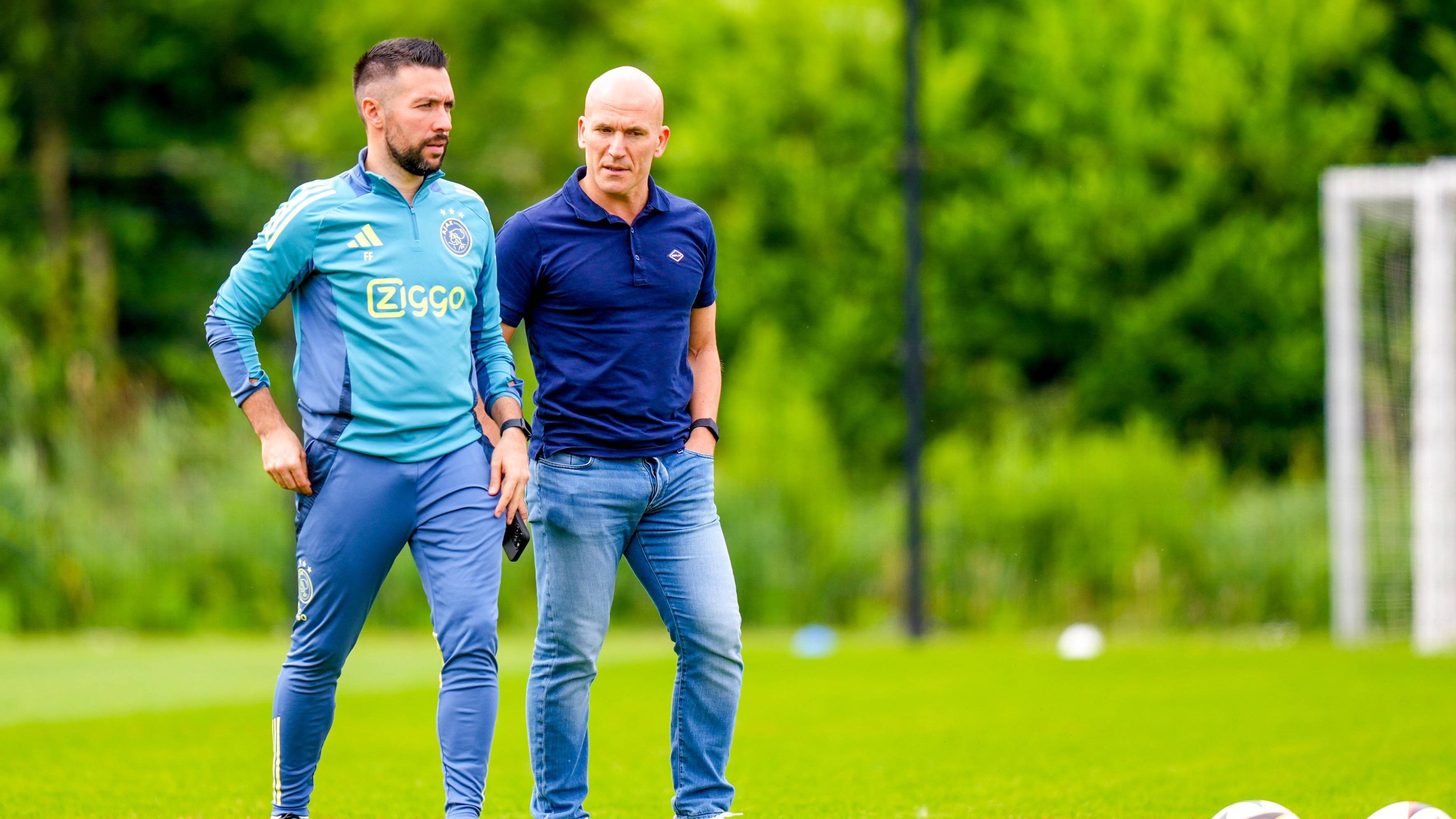 RvC Ajax gaf Alex Kroes en Francesco Farioli één pijnlijke opdracht mee ...