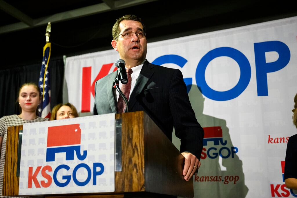 Rep. Schmidt cosponsors several bills pertaining to gun rights