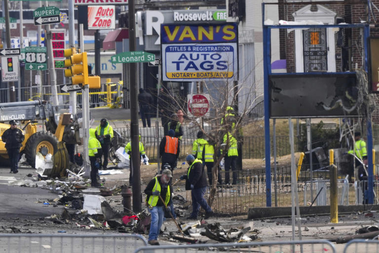 Transportation secretary says 'expansive' impact zone was left by ...