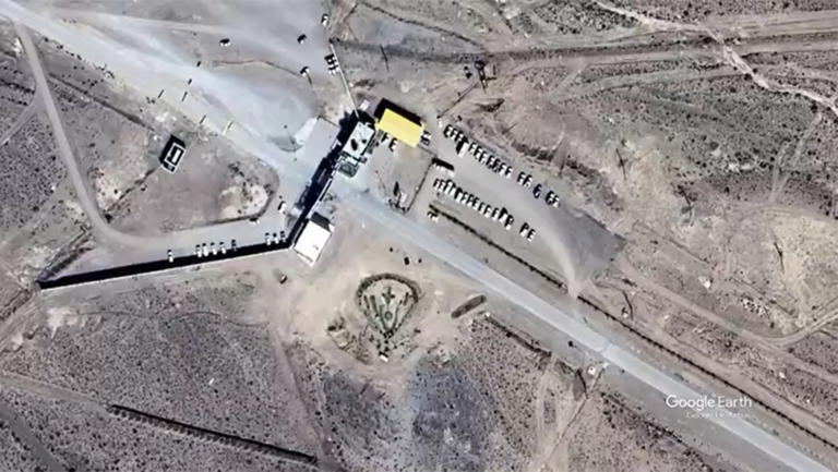 Iran building North Korean-designed nuclear missiles capable of hitting ...