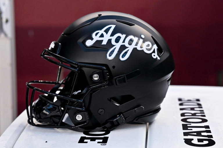 Texas A&M officially hires new TE coach amid coaching staff changes
