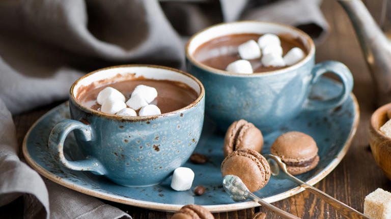 Here's How Much Caffeine Is In A Cup Of Hot Chocolate