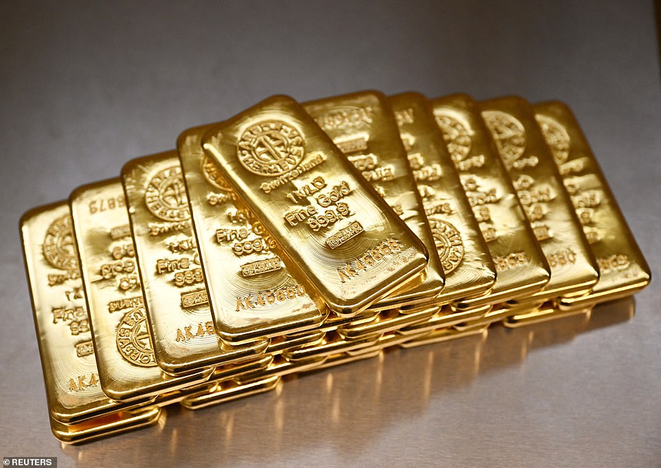 Gold hits record high ahead of Trump's tariffs coming into effect