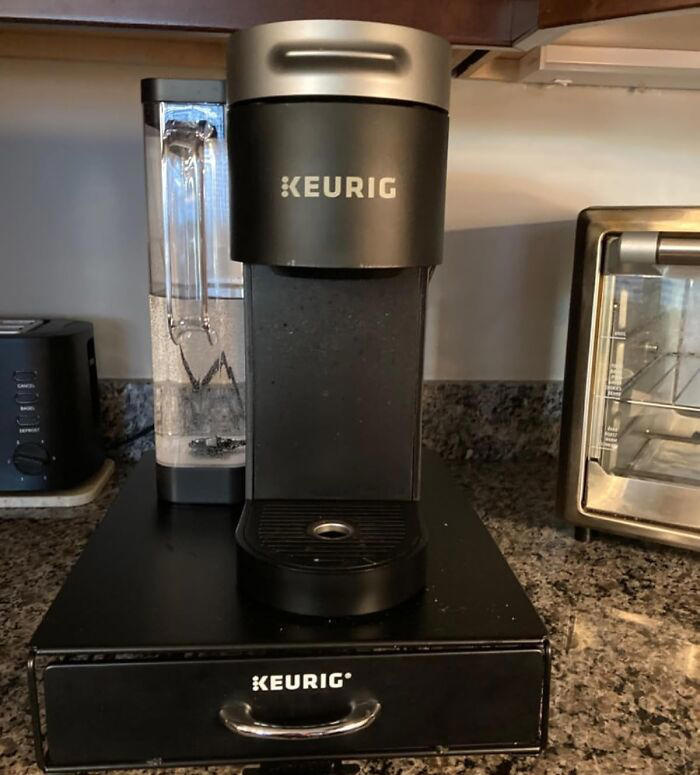 25 Ways To Combat The Tiny Kitchen You Have Been Cursed With