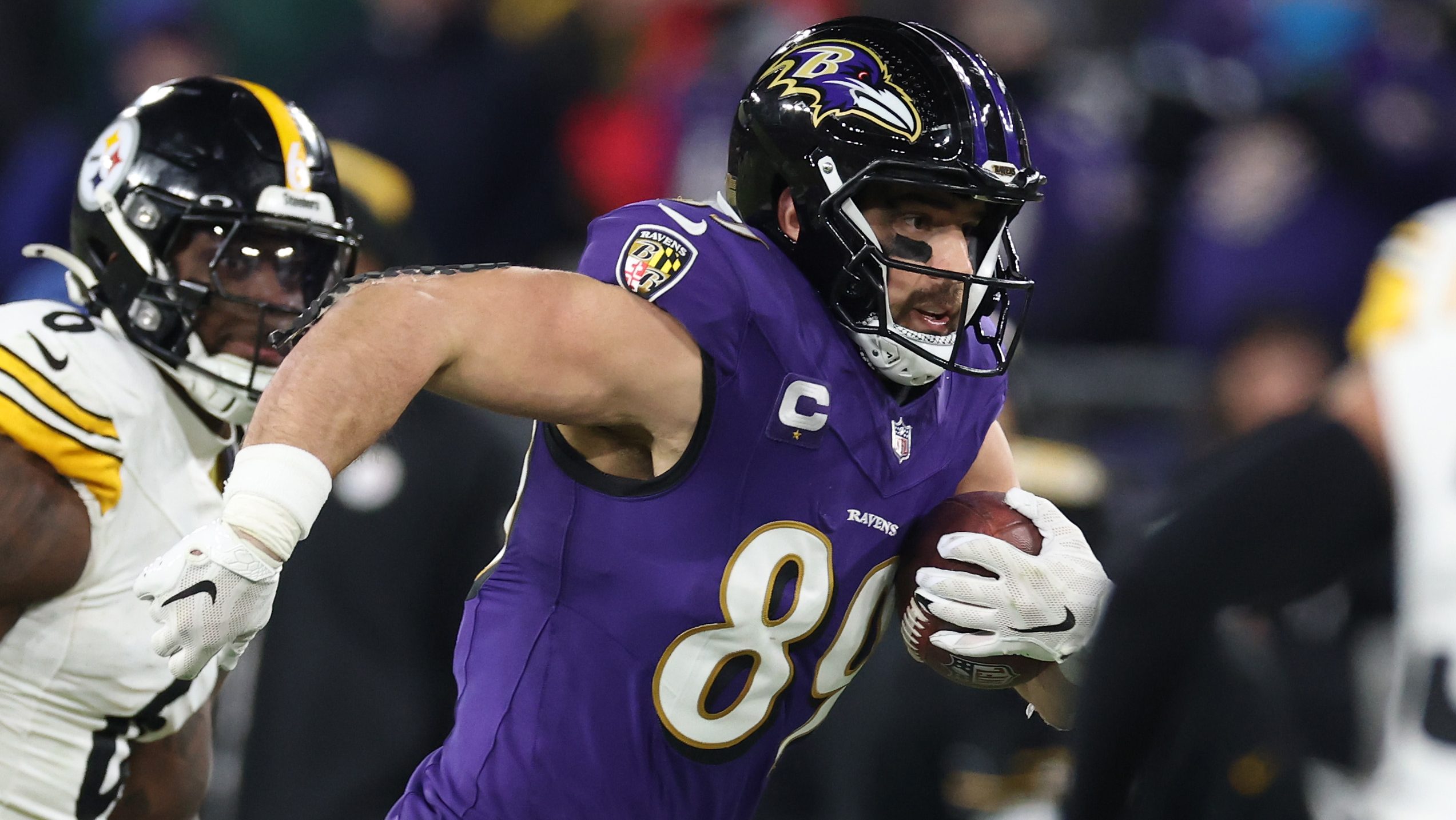 Broncos Could Be Great Fit for Embattled $56 Million TE