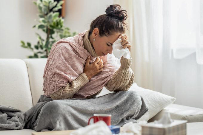 10 Warning Signs of Mold Toxicity, According to an Air Quality Expert