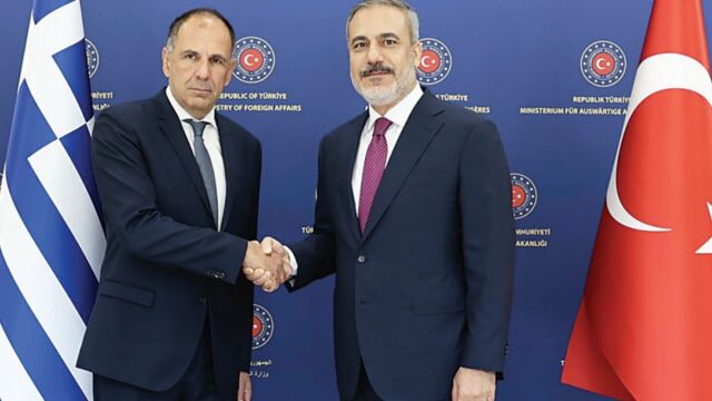 Αυστηρή απάντηση Γεραπετρίτη στις προκλήσεις Φιντάν: "Δεν δεχόμαστε ...