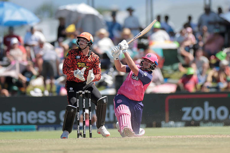 Pretorius, the teen rising cricket star of South Africa
