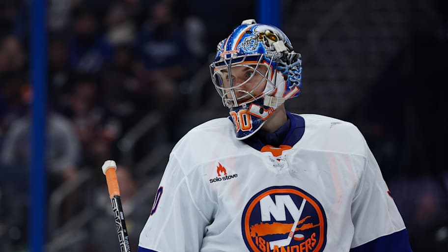 Islanders Goalie Named First Star of Week