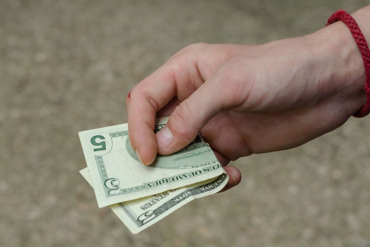 20 Insanely Easy Hacks to Save Money Every Day