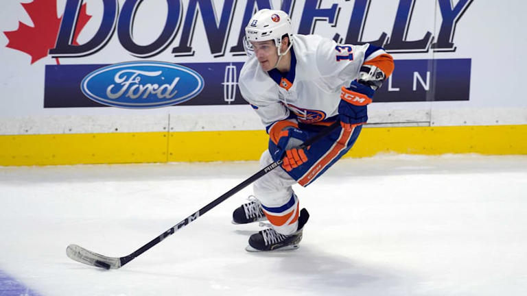 Islanders Star Forward Out Indefinitely