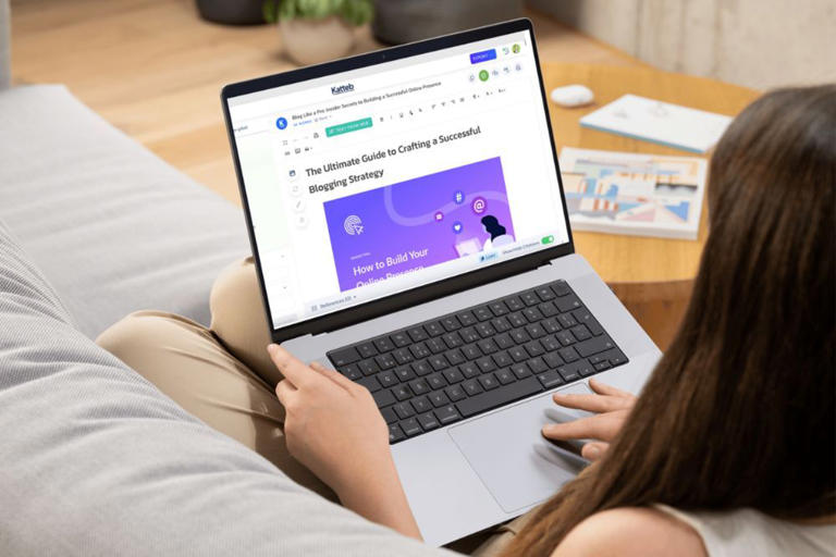 The AI generator that fact checks your content