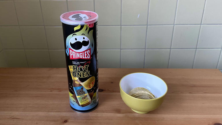 18 Pringles Flavors, Ranked From Worst To Best