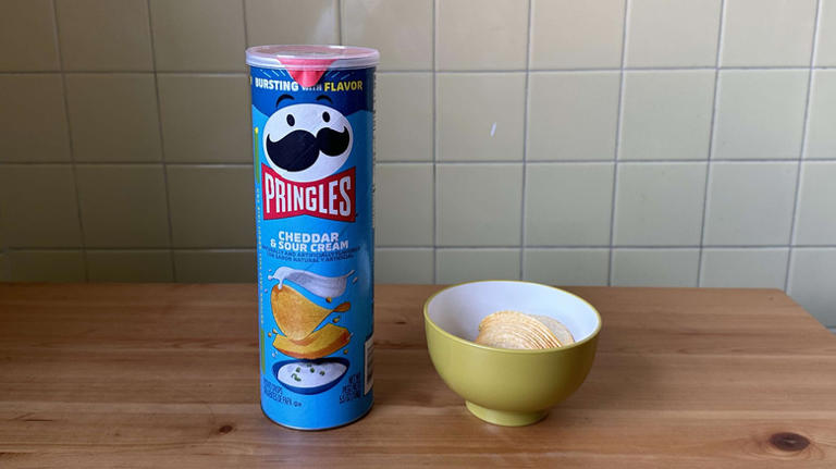18 Pringles Flavors, Ranked From Worst To Best