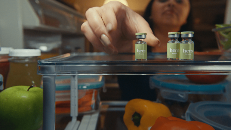 Hims & Hers Super Bowl ad slams pricey pharma industry—and fumbles FDA ...