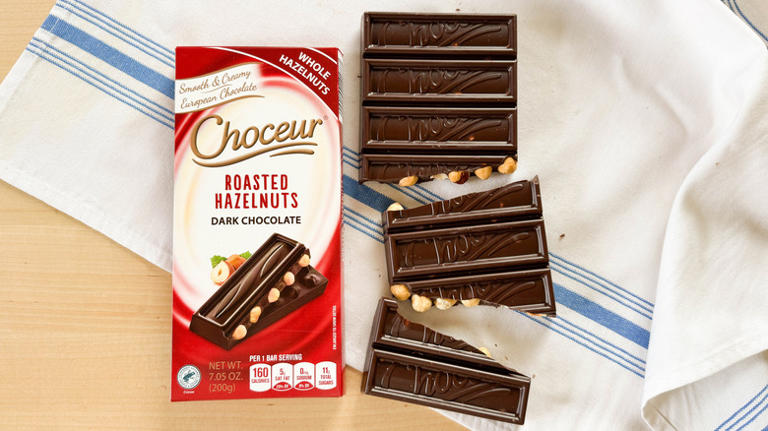 13 Chocolate Bars You Should Buy At Aldi And 8 You Should Avoid