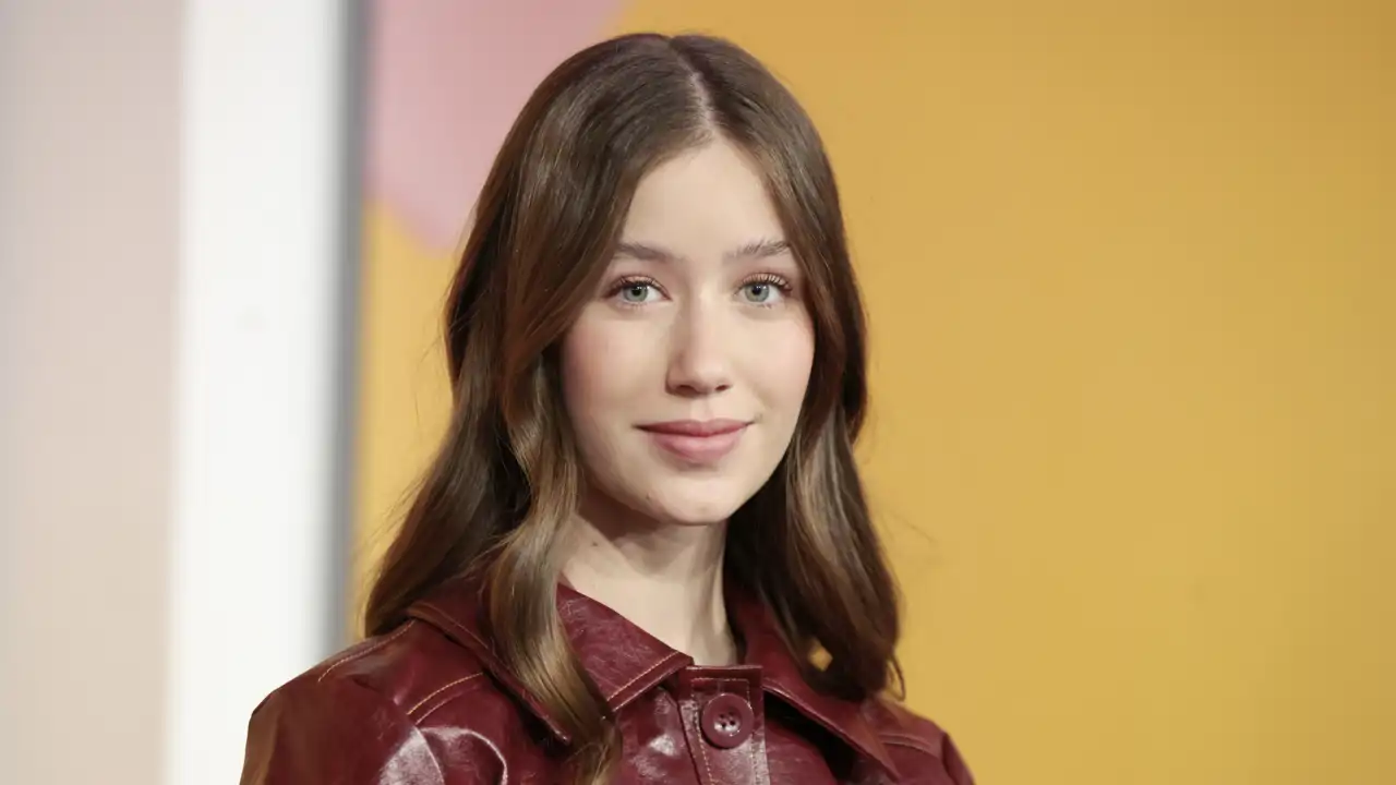 Así es María Bernardeau, la hija de Ana Duato: de su pasión por el arte ...