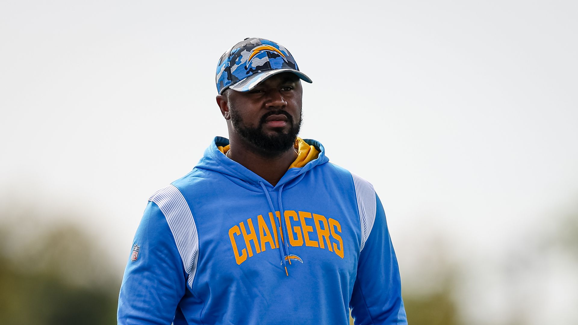 Cowboys hiring Derrick Foster to coach running backs