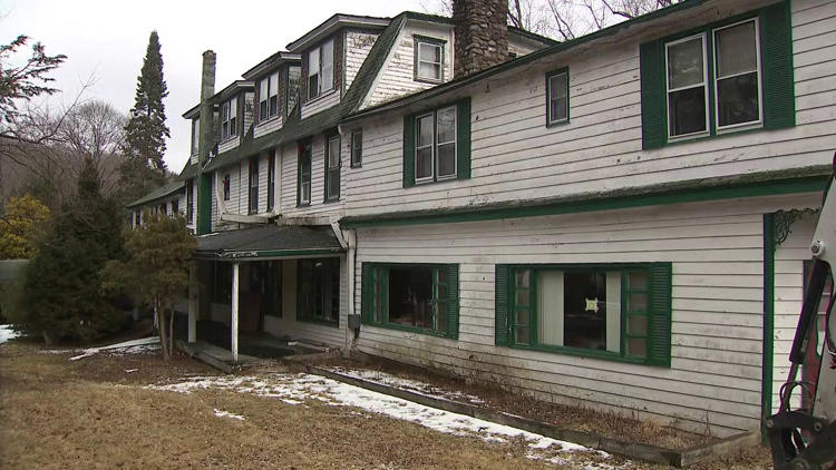 Restoration project underway at Sterling Inn